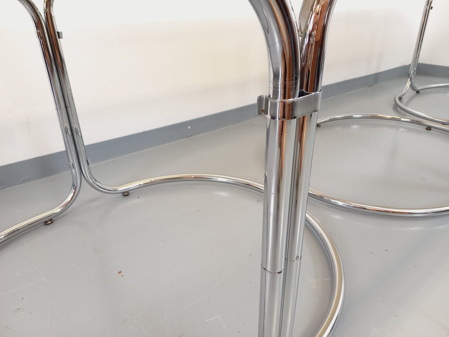 Large Vintage Modular Oval Dining Table in Smoked Glass and Chrome ...