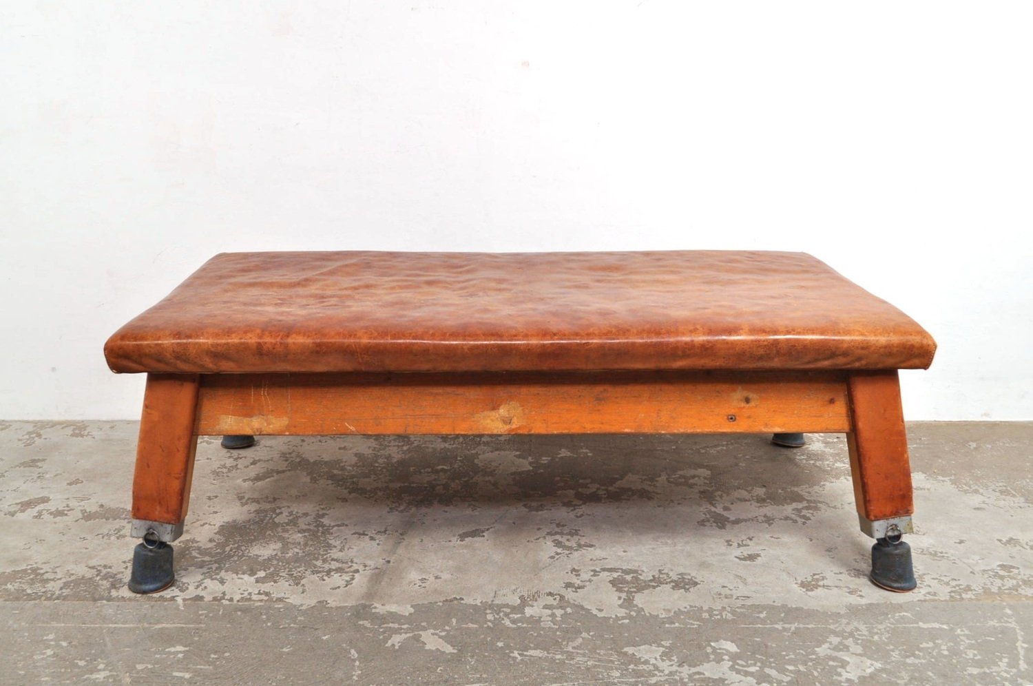 Large Vintage Gym Bench, 1940s for sale at Pamono