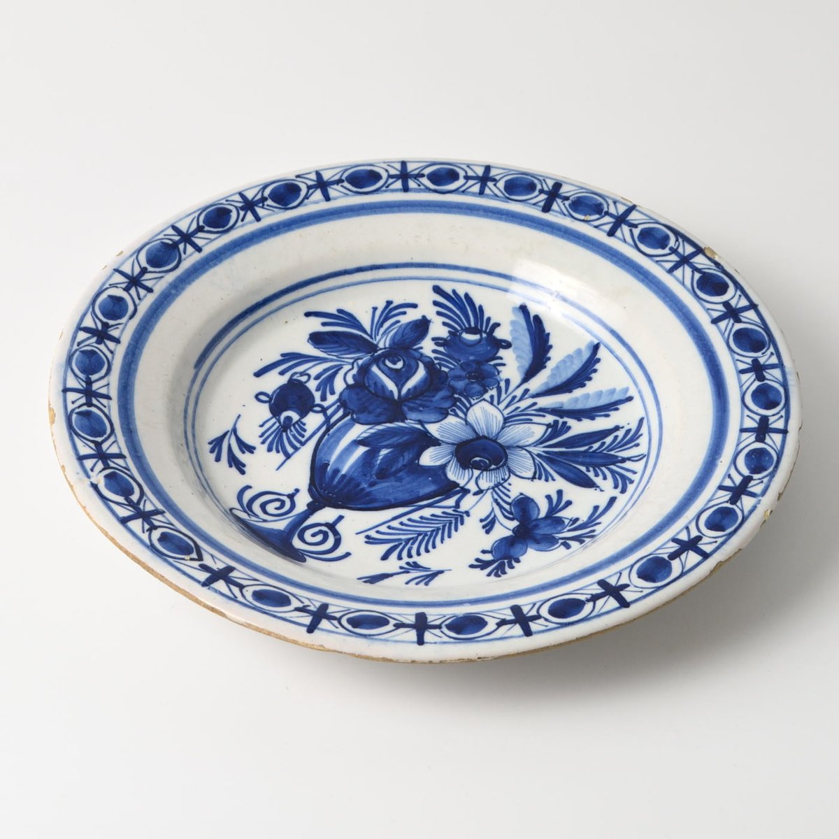 Antique Late 18th Century Dutch Delftware Plate, 1700s for sale at Pamono
