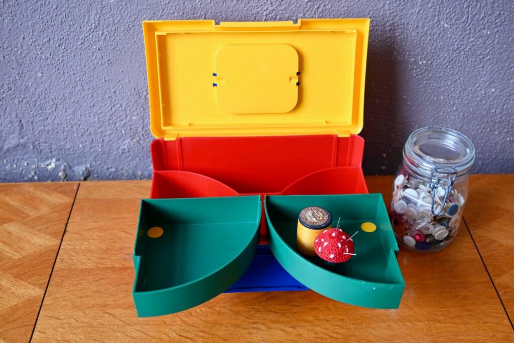 Vintage Plastic Storage Box, 1980 for sale at Pamono