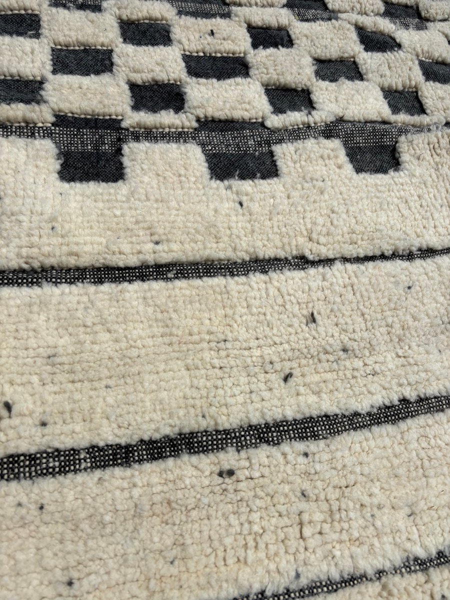 Modern Moroccan Berber Wool Rug for sale at Pamono