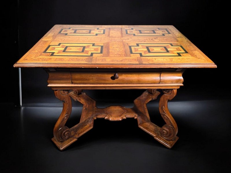 Antique German Baroque Table, 1730 for sale at Pamono