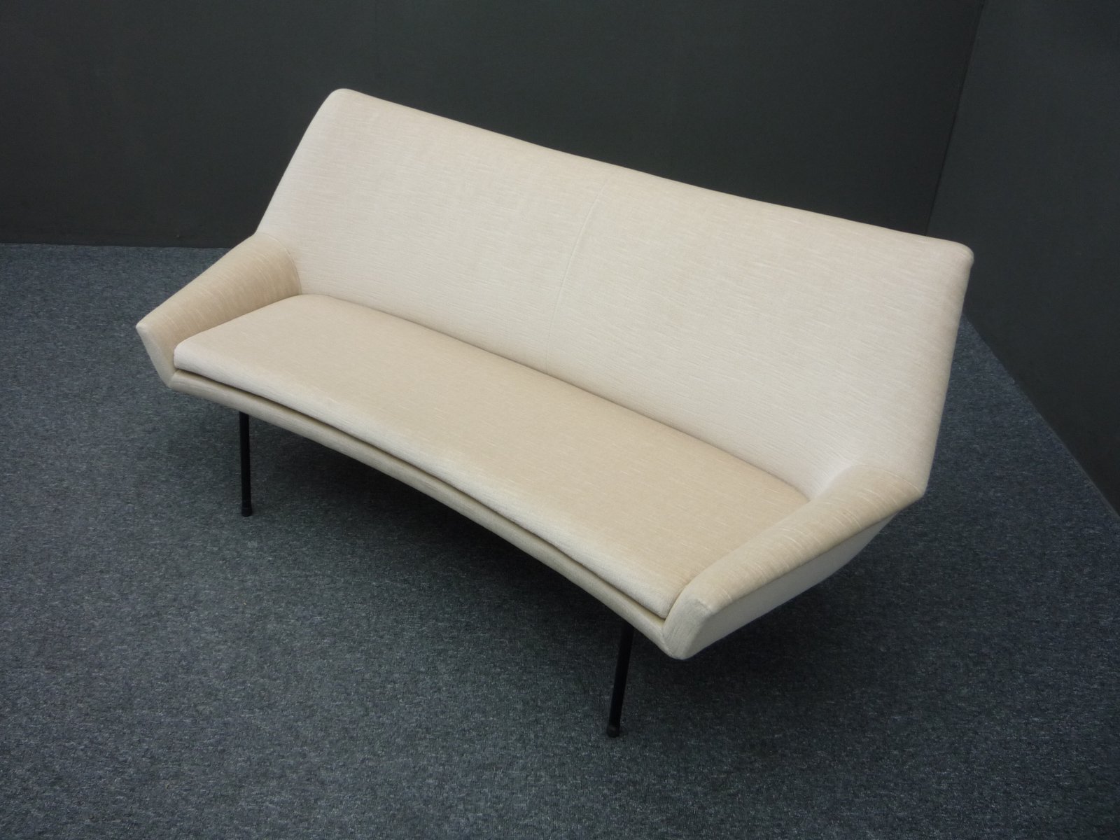 Mid-Century Kidney-Shaped Sofa, 1950s for sale at Pamono