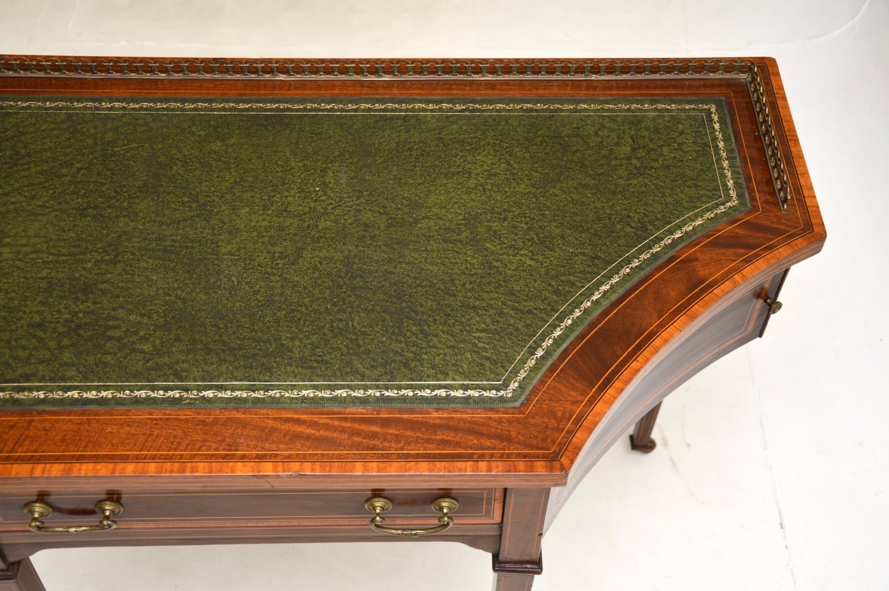 Antique Edwardian Writing Table, 1900s for sale at Pamono