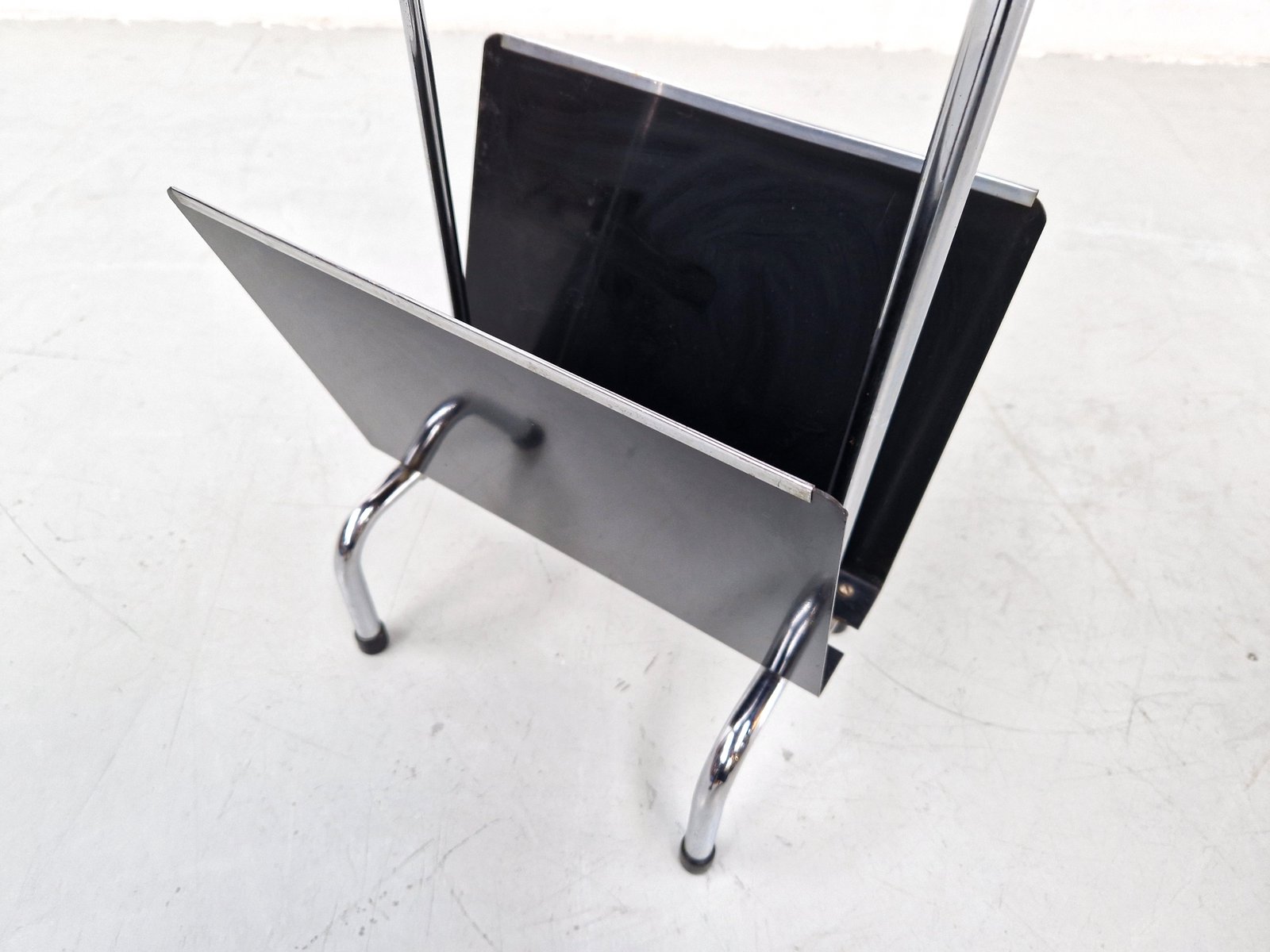 Art Deco Magazine Rack, 1930s for sale at Pamono
