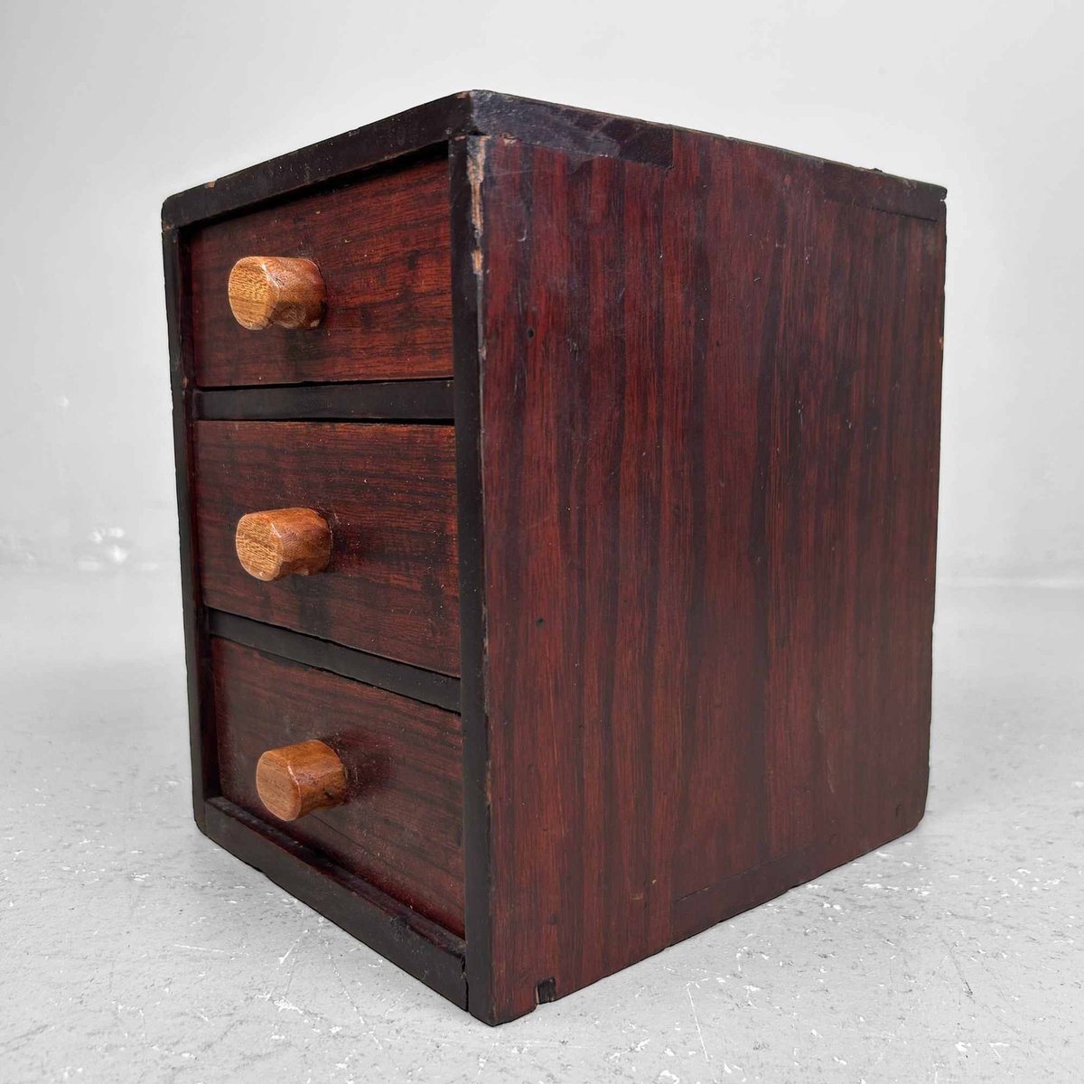 Small Japanese Drawer Cabinet, 1960s for sale at Pamono