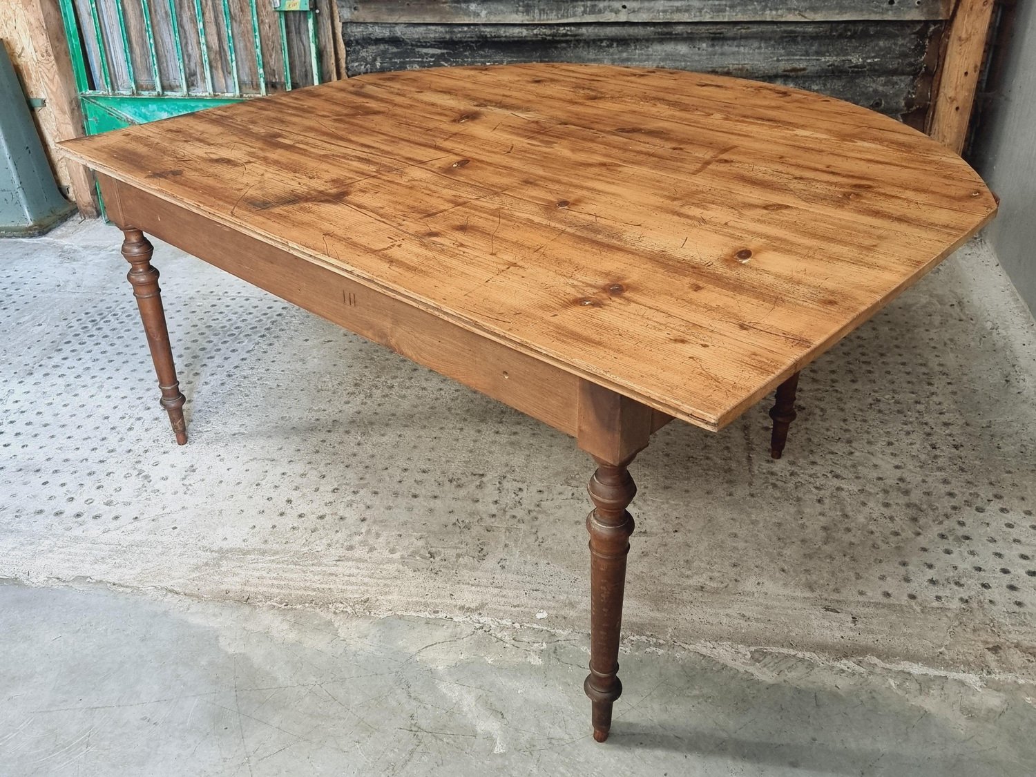 Antique French Dining Table, 1890s for sale at Pamono