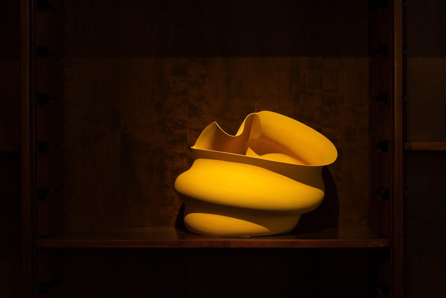 Ceramic Sculpture by Wouter Dam, Netherlands, 2003 for sale at Pamono