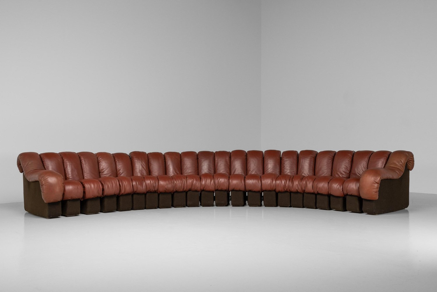 DS600 Non Stop Sofa from de Sede, Switzerland, 1972 for sale at Pamono
