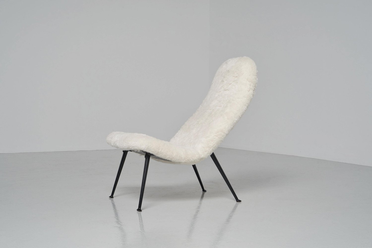 Theo Ruth Model 135 Lounge Chair by Theo Ruth for Artifort, 1956 for ...