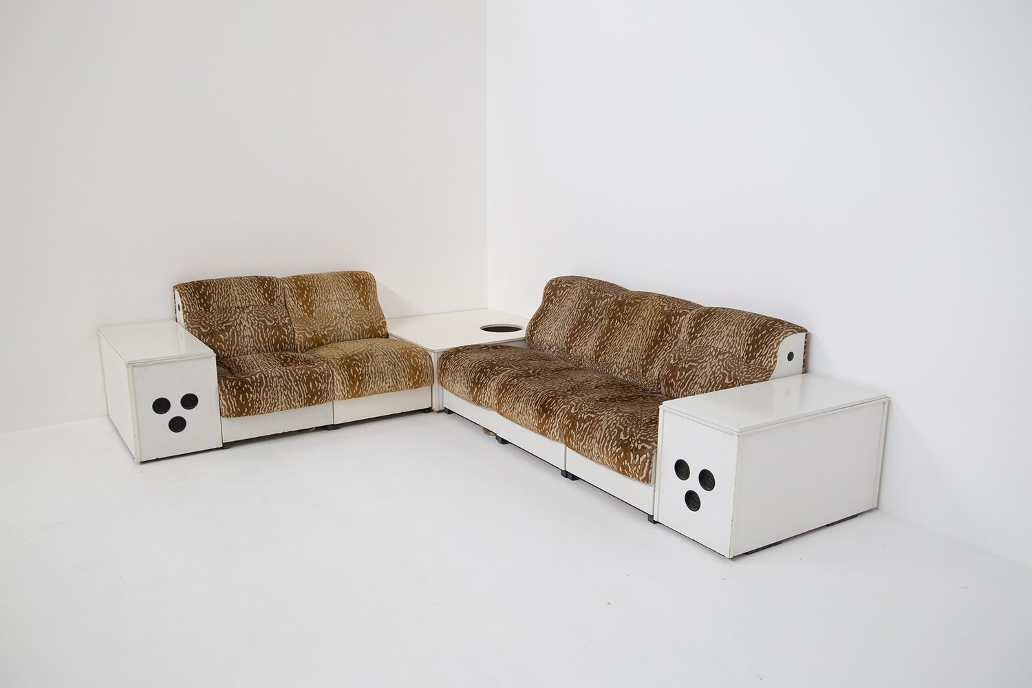 Italienisches Space Age Sofa im Safari-Stil, 1970er bei Pamono kaufen