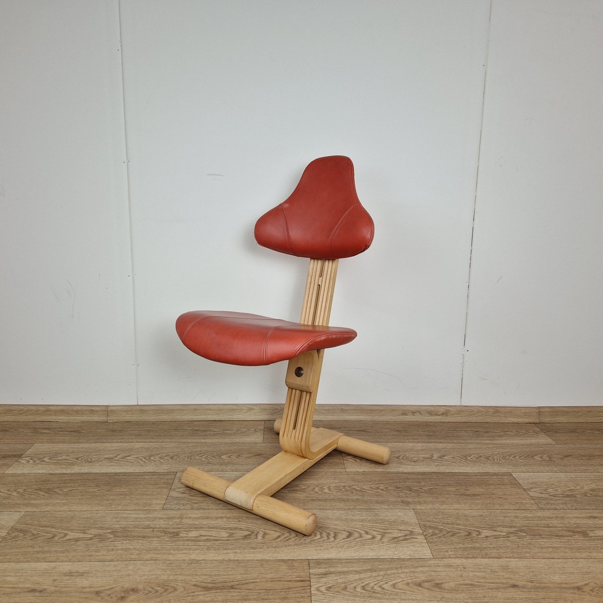 Adjustable Flexit Ergonomic Office Chair in Leather by Rybo Rykken & Co ...