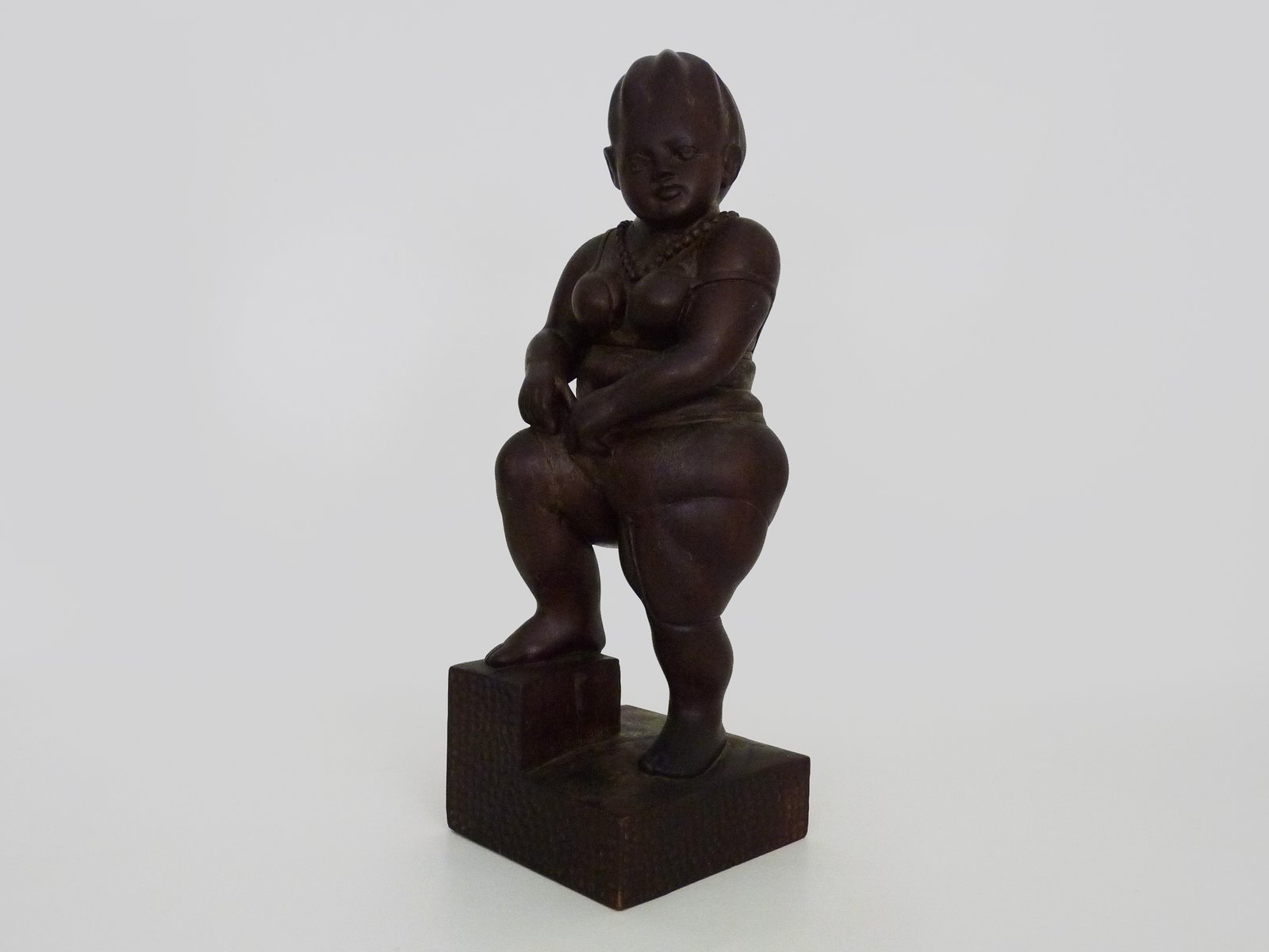 Grotesque Exotic Wood Sculpture of a Woman Showing Her Thigh in the ...