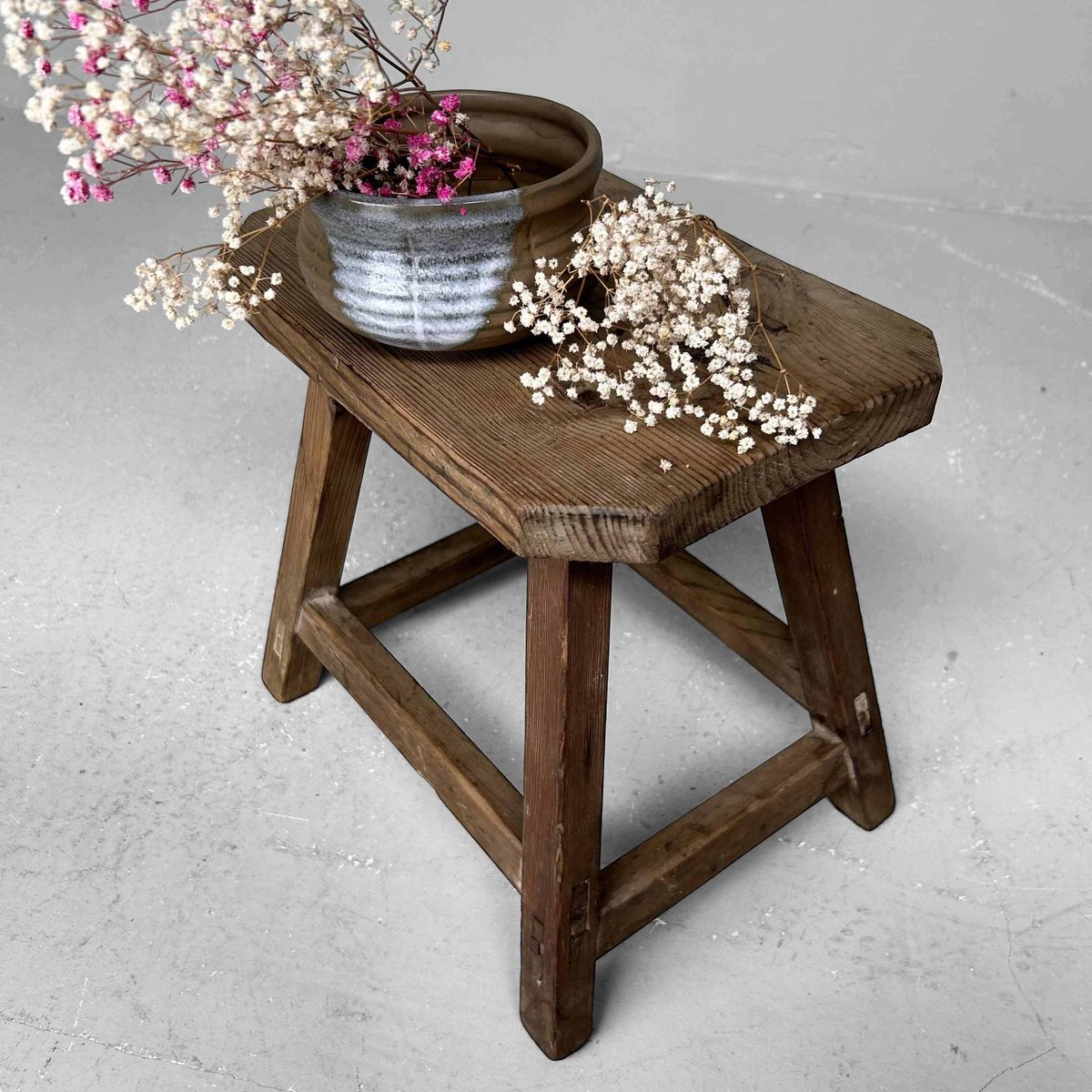 Vintage Minimalist Wooden Stool, Japan, 1920s for sale at Pamono