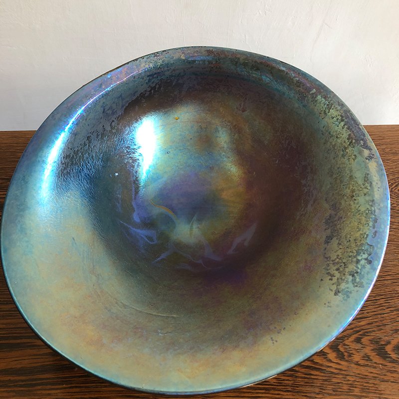 Large Shell-Shaped Glass Bowl by Peter Layton, 1984 for sale at Pamono
