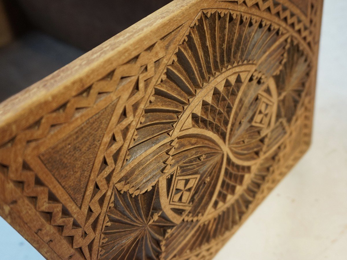 Dutch Chip Carved Wooden Planter Folk Art, 1890s for sale at Pamono