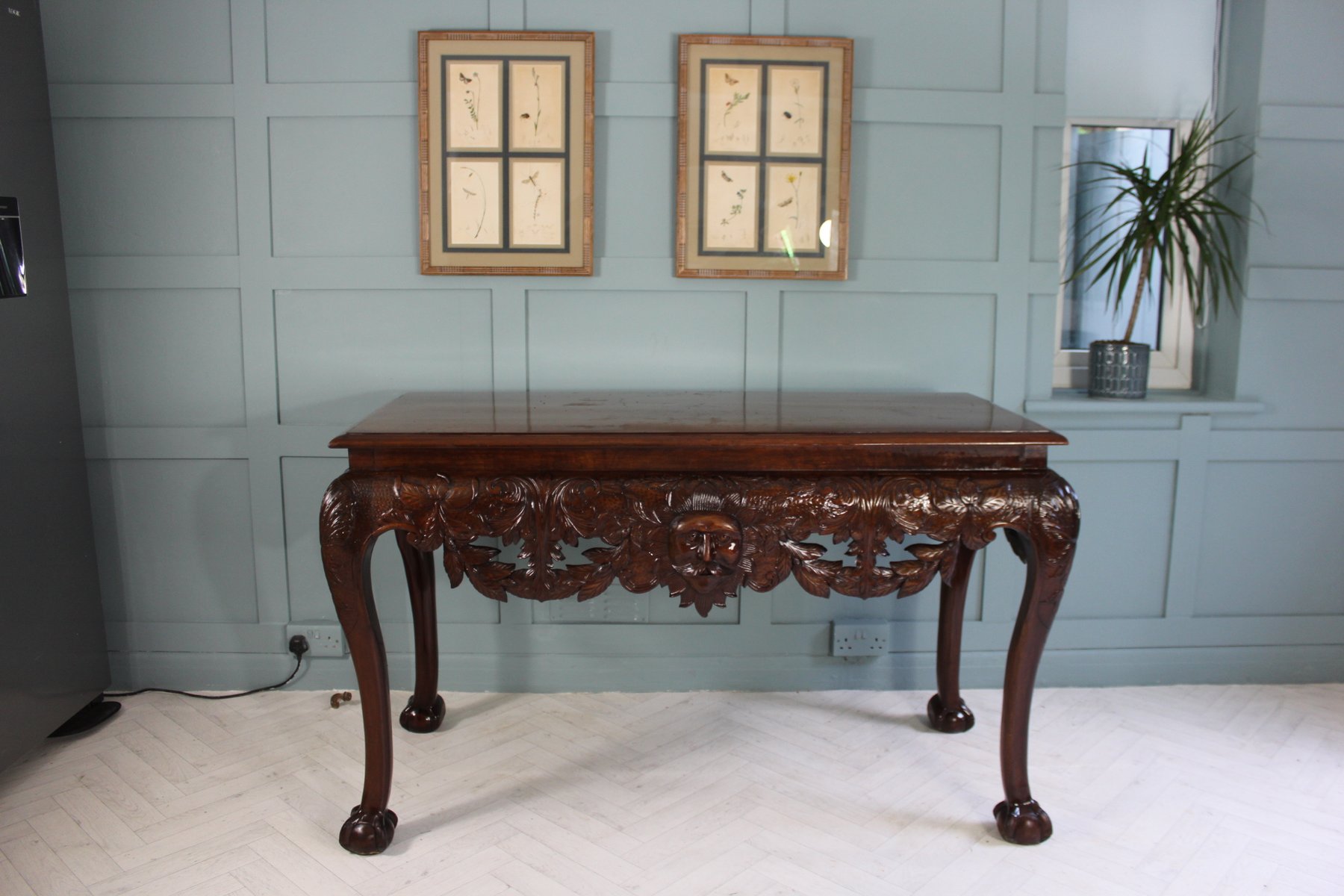 Antique Irish Mahogany Serving Table for sale at Pamono