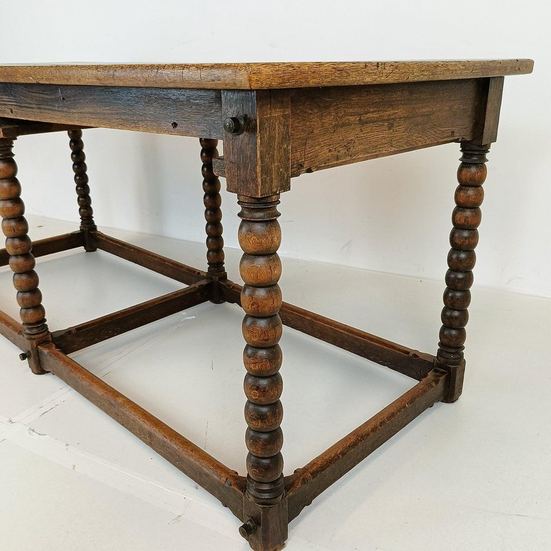 Oak Dining Table, 1890s for sale at Pamono