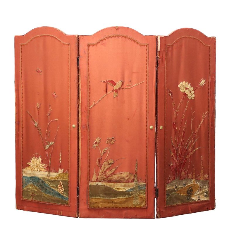 Antique Screen with Embroidered Silk Decorations for sale at Pamono