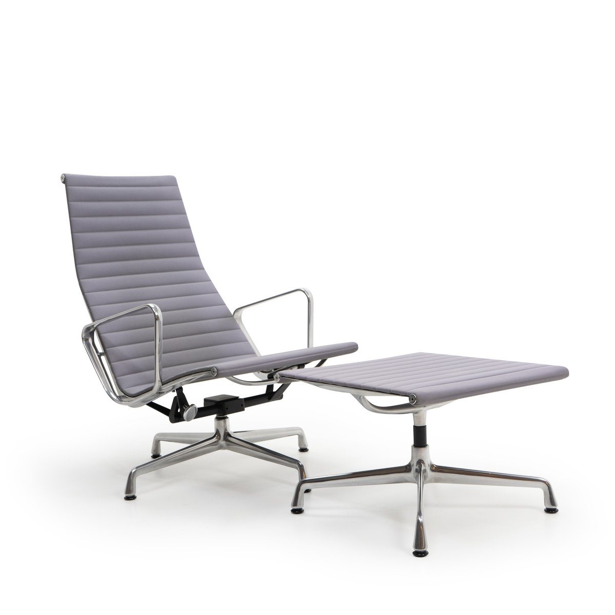 Set of Ea124 / Ea125 Alu Lounge Chair with Footstool by Charles and Ray ...