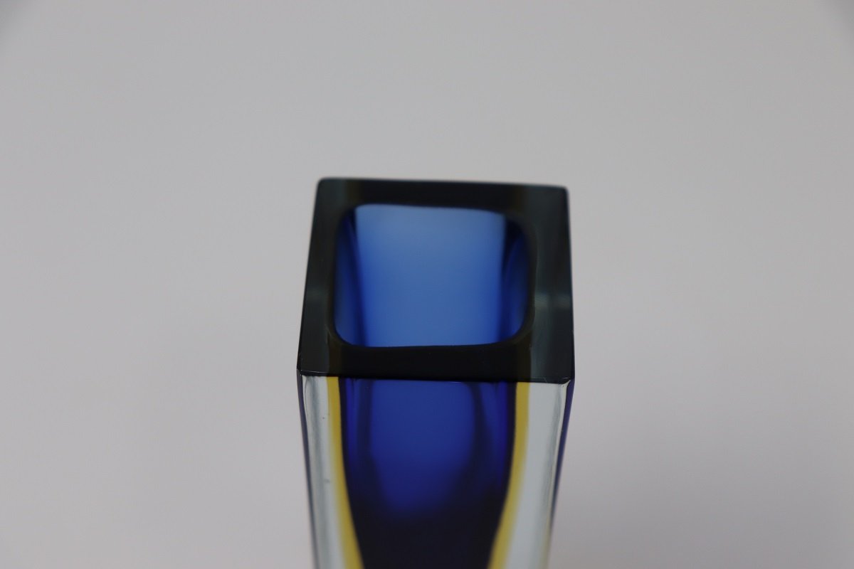 Small Blue Vase by Flavio Poli for Seguso, 1970s for sale at Pamono