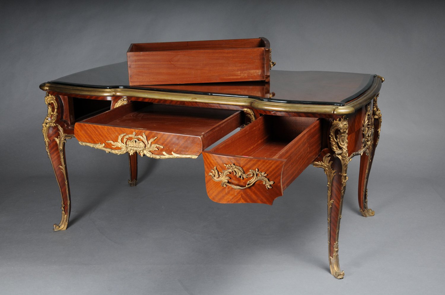 Französischer Louis Xv Style Bureau Plat im Stil von Francois Linke ...