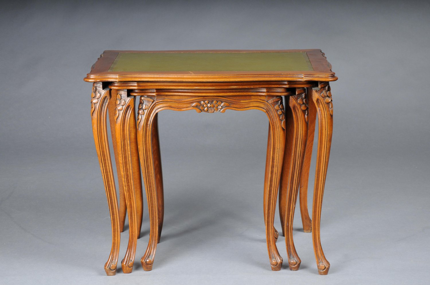 Rococo Side Tables, England, Set of 3 for sale at Pamono