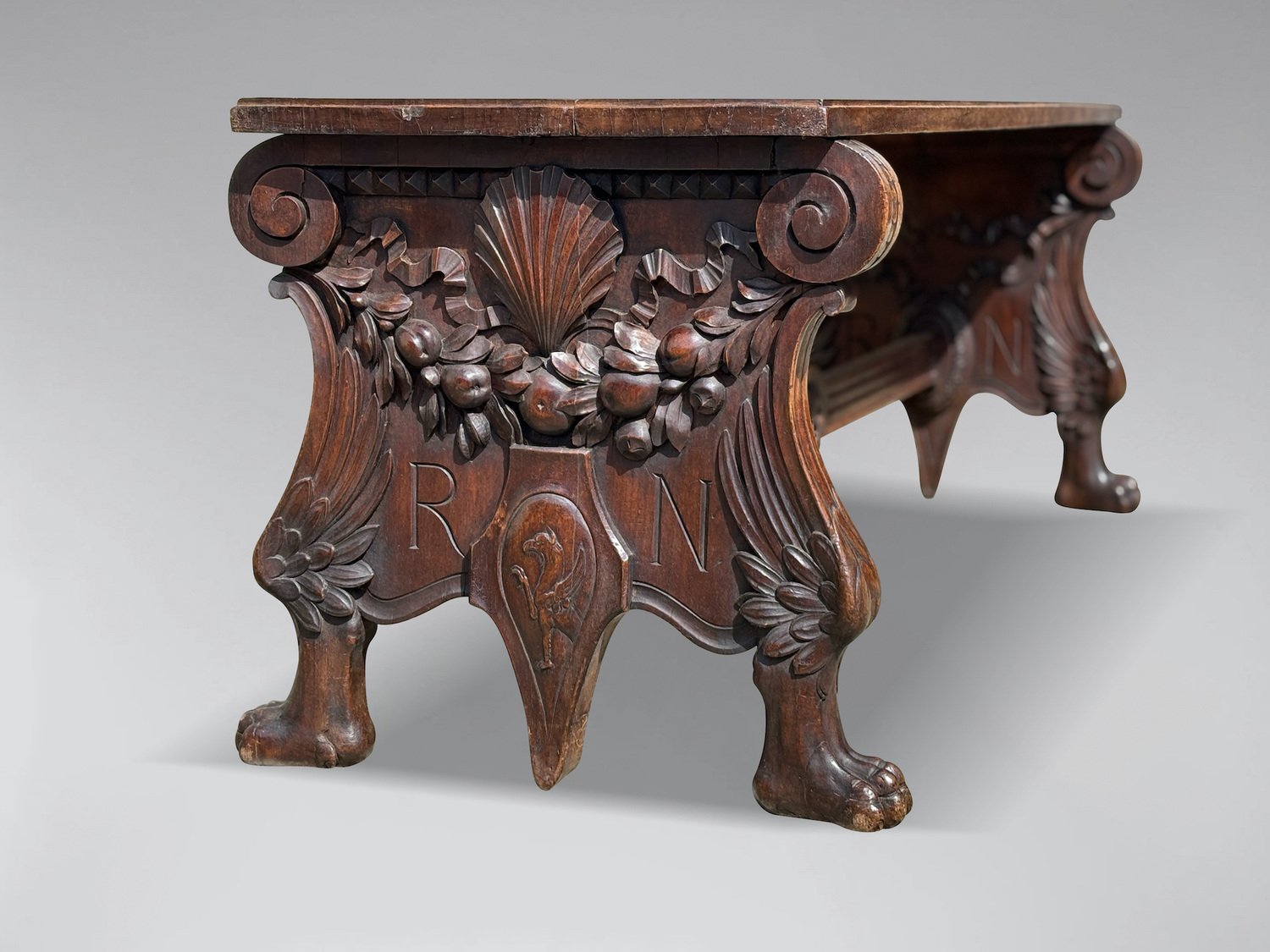 19th Century Carved Walnut Hall Bench, 1860 for sale at Pamono