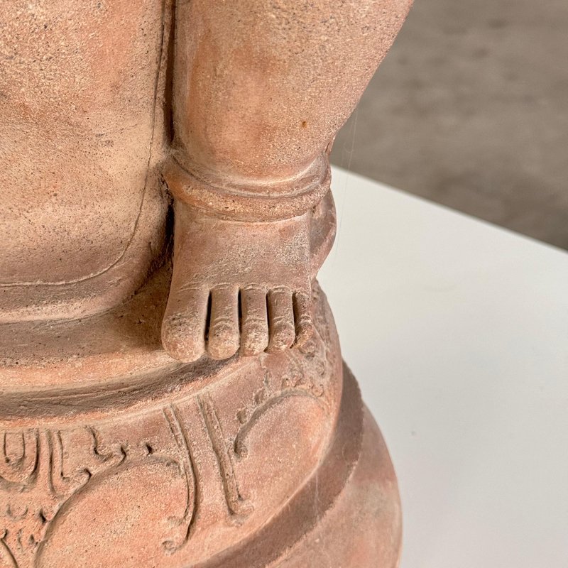 Antique Majapahit Terracotta Handmaiden Figure, 1500 for sale at Pamono