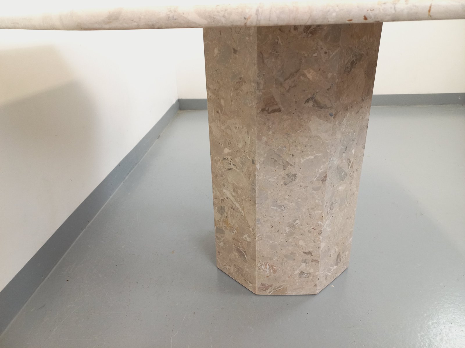 Vintage Octagonal Marble Dining Table, 1970s for sale at Pamono