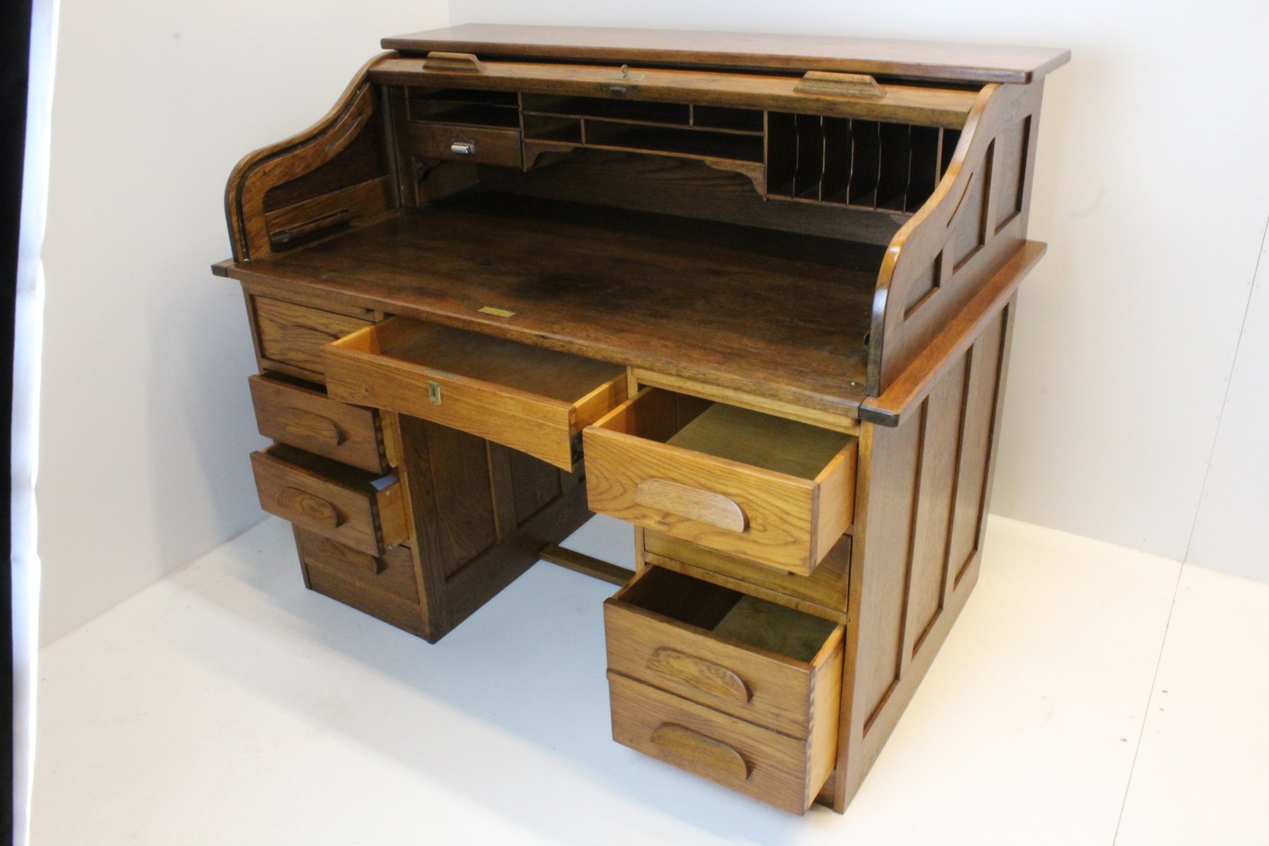 American Desk with Roller Blind for sale at Pamono