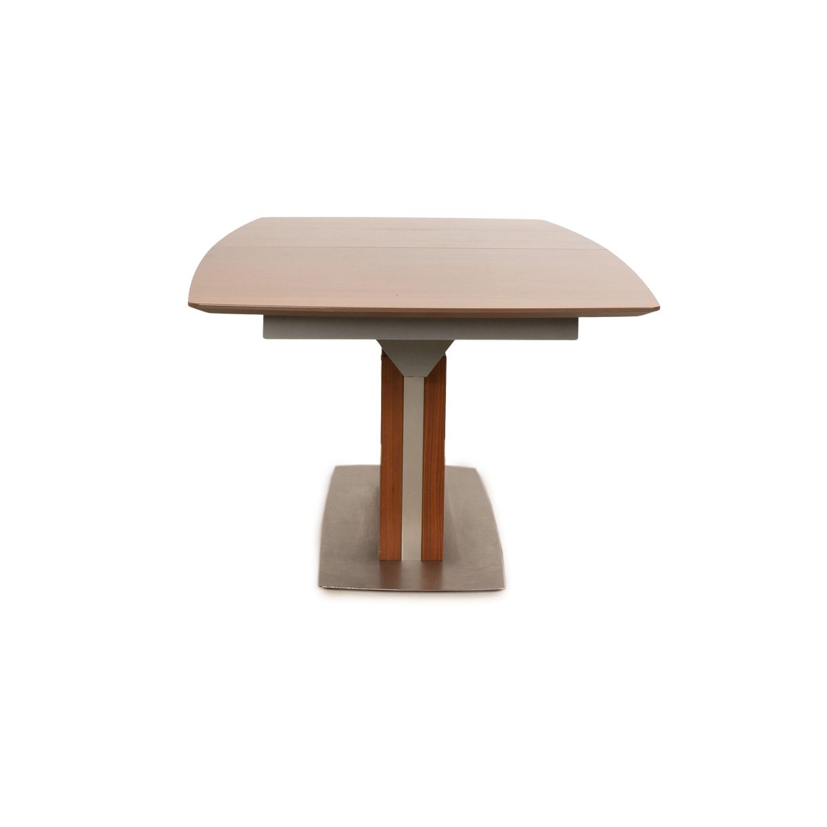 Milano Brown Extendable Wooden Dining Table from BoConcept for sale at Pamono