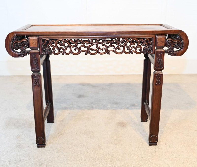 Antique Chinese Altar Table in Hardwood, 1860 for sale at Pamono