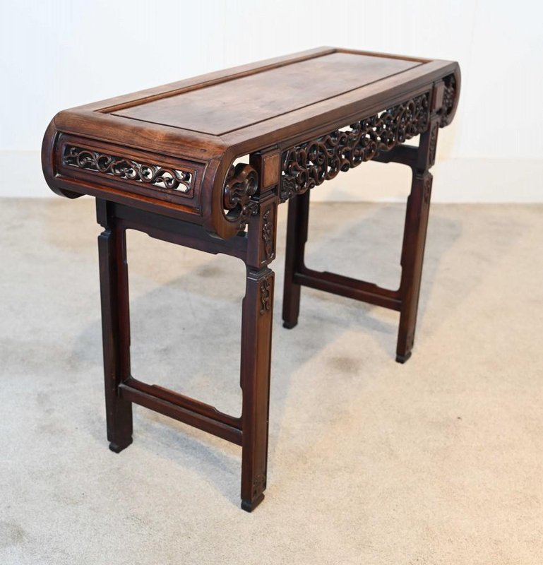 Antique Chinese Altar Table in Hardwood, 1860 for sale at Pamono