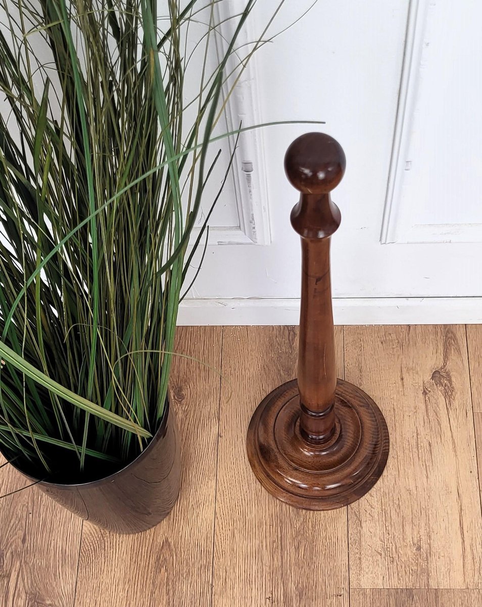 Italian Wooden Door Stop, 1970s for sale at Pamono