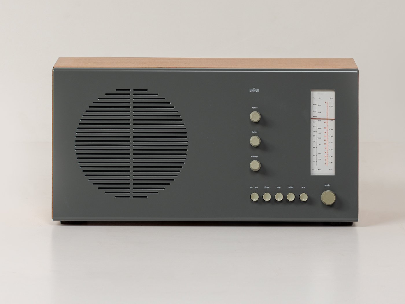 RT 20 Table Radio by Dieter Rams for Braun, 1960s for sale at Pamono