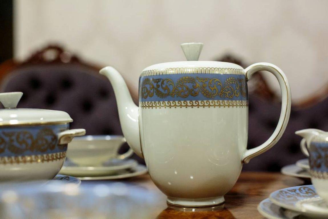 Vintage Porcelain Tea Service, 1950s for sale at Pamono