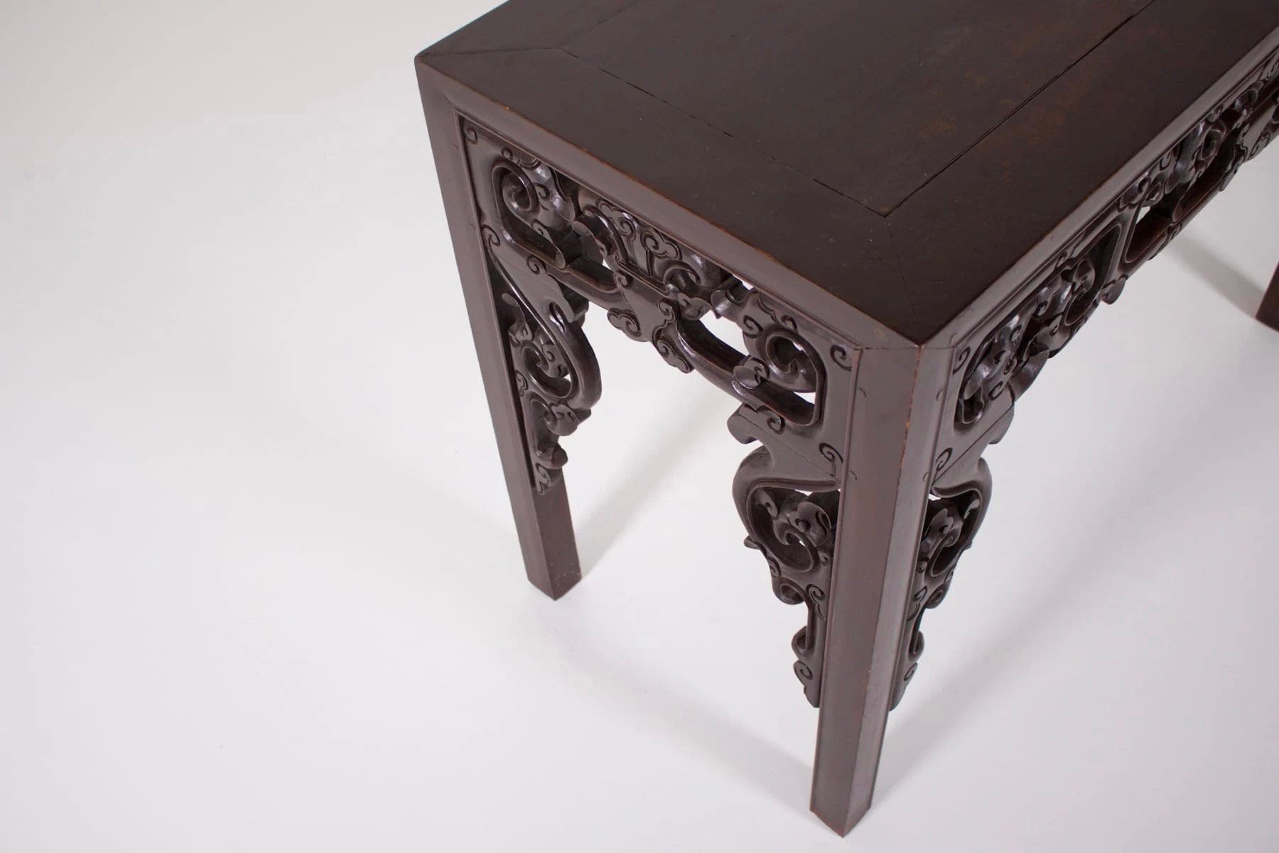 Small Chinese Console Table, 1900s for sale at Pamono