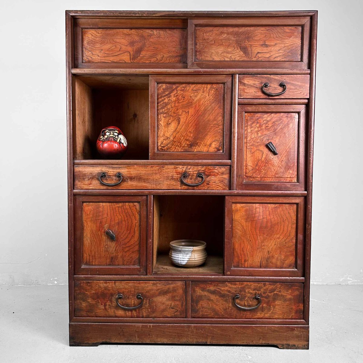 Antique Japanese Tea Cabinet, 1890s for sale at Pamono