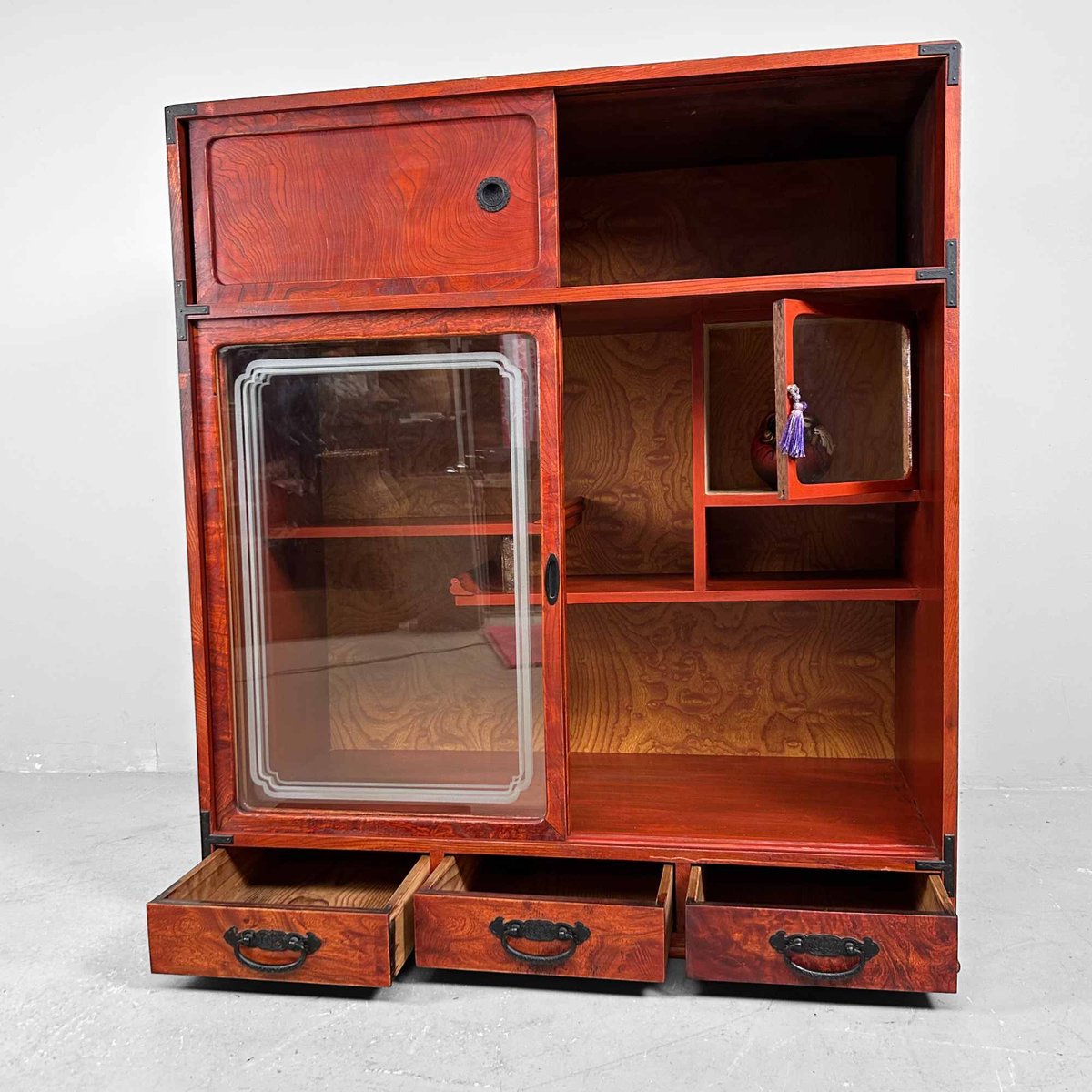 Vintage Shōwa Cha Tansu Japanese Tea Cabinet, 1970s for sale at Pamono