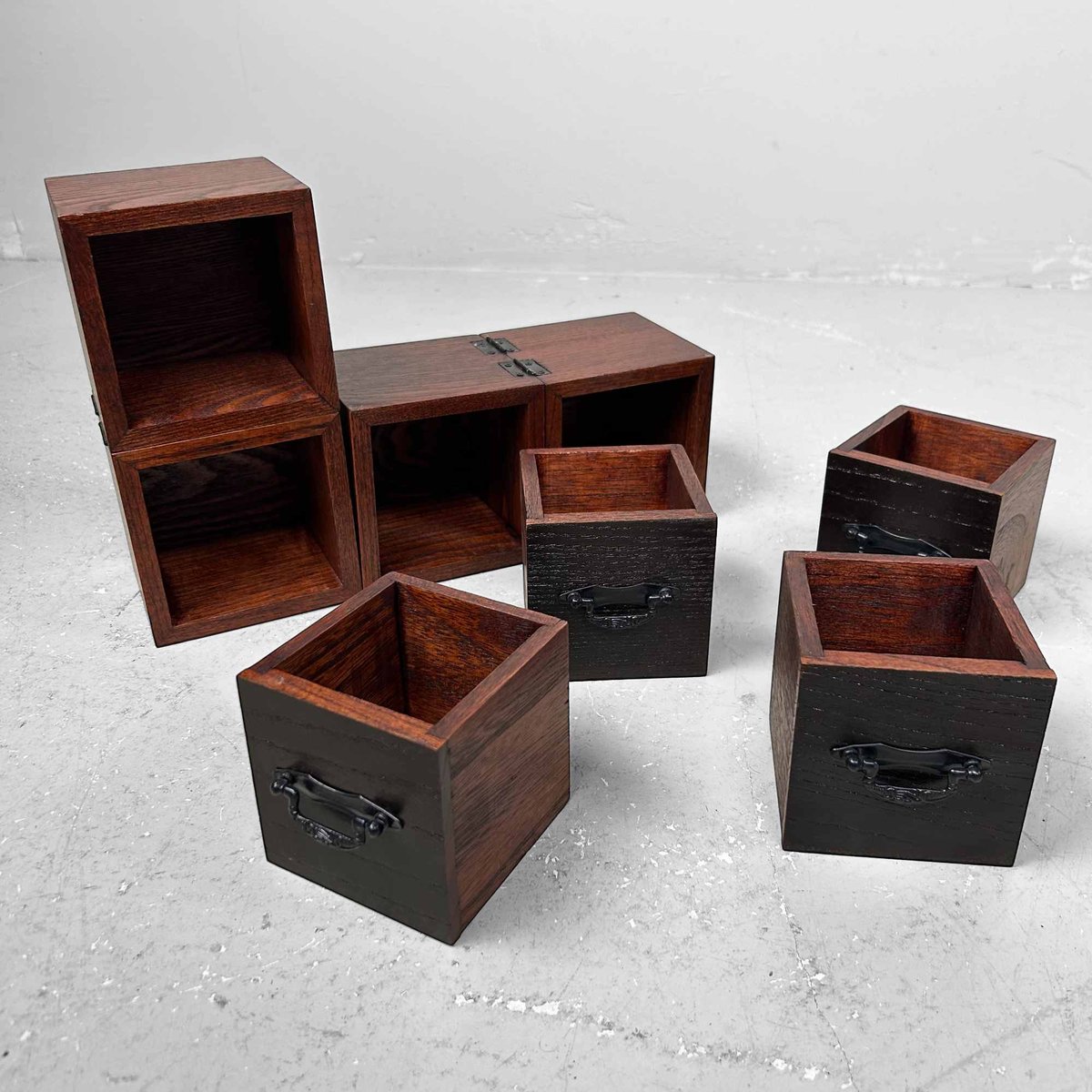 Small Japanese Shōwa Modular Drawer Cabinet, 1970s for sale at Pamono