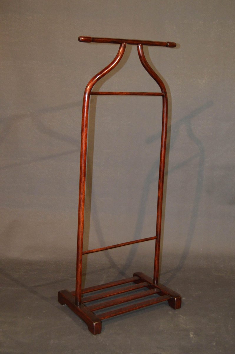 Valet Stand 133 Dumb Waiter by Michael Thonet for Thonet, 1930s for ...