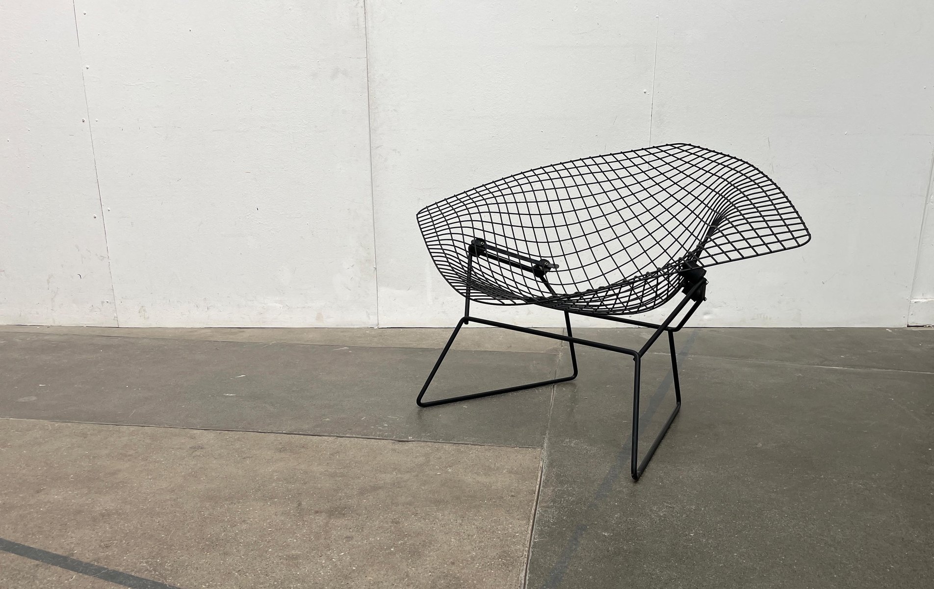 Mid-Century Space Age Large Diamond Chair by Harry Bertoia for Knoll ...