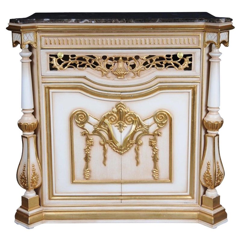 Antique Louis XV Chest of Drawers for sale at Pamono