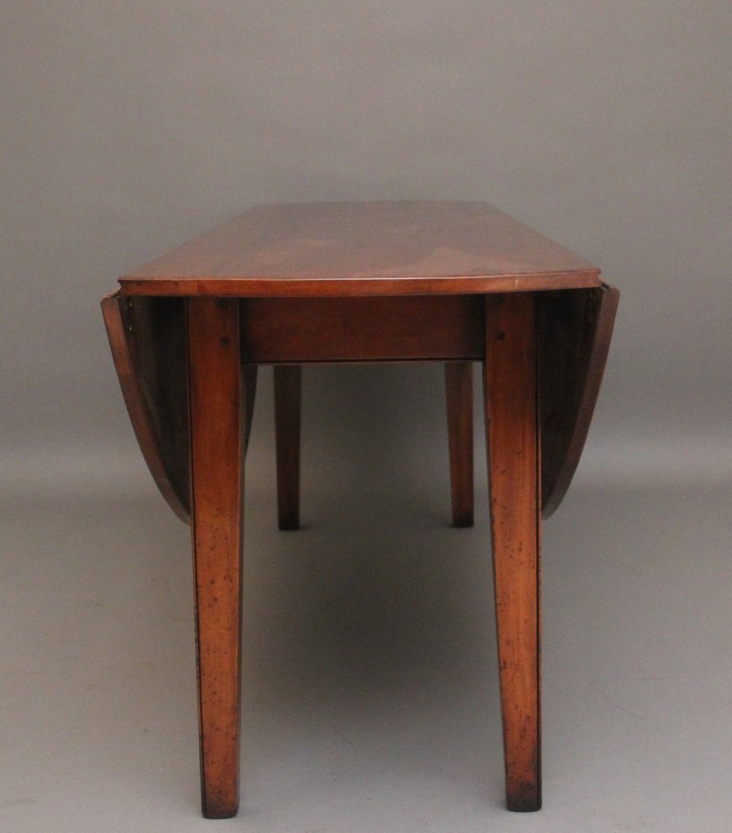 Mid 20th Century Cherry Drop Leaf Table, 1960s for sale at Pamono