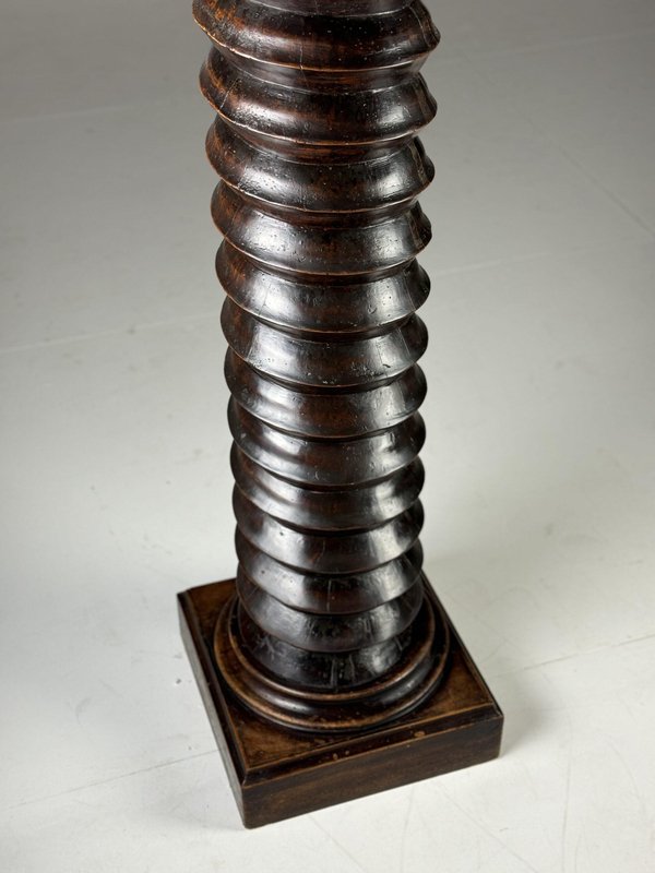 French Column Screw for sale at Pamono