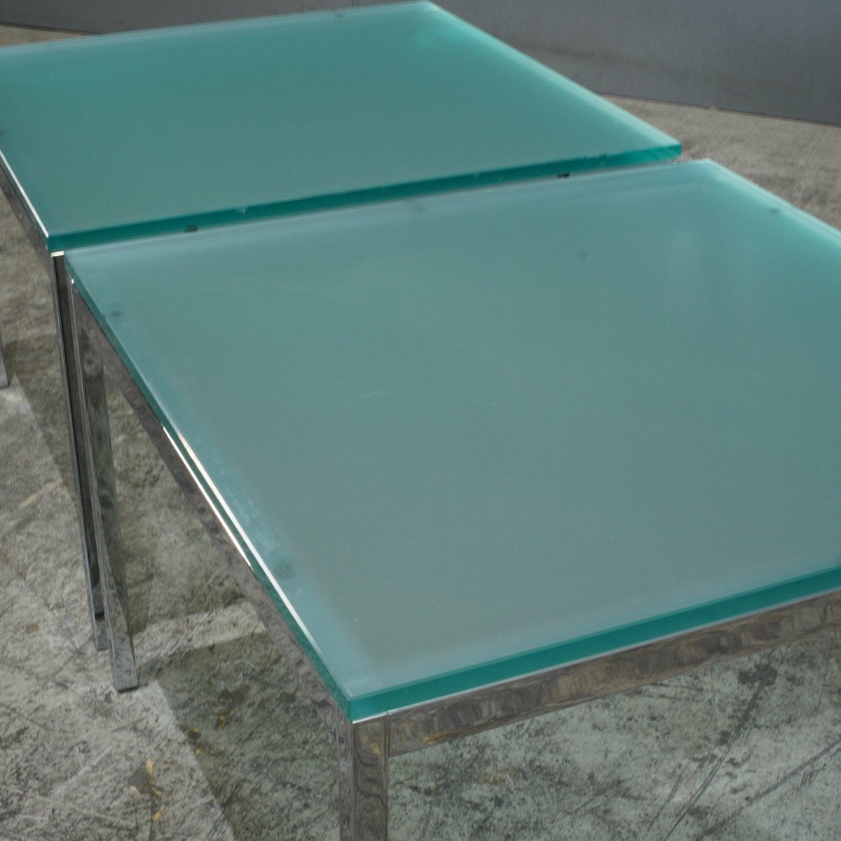 Frosted Glass Square Coffee Table from Knoll for sale at Pamono