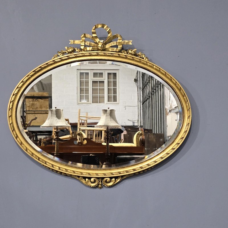 English Adams Oval Gilt Mirror for sale at Pamono