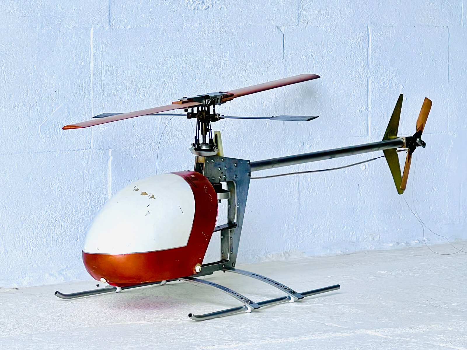 Large Helicopter Model, 1970 for sale at Pamono