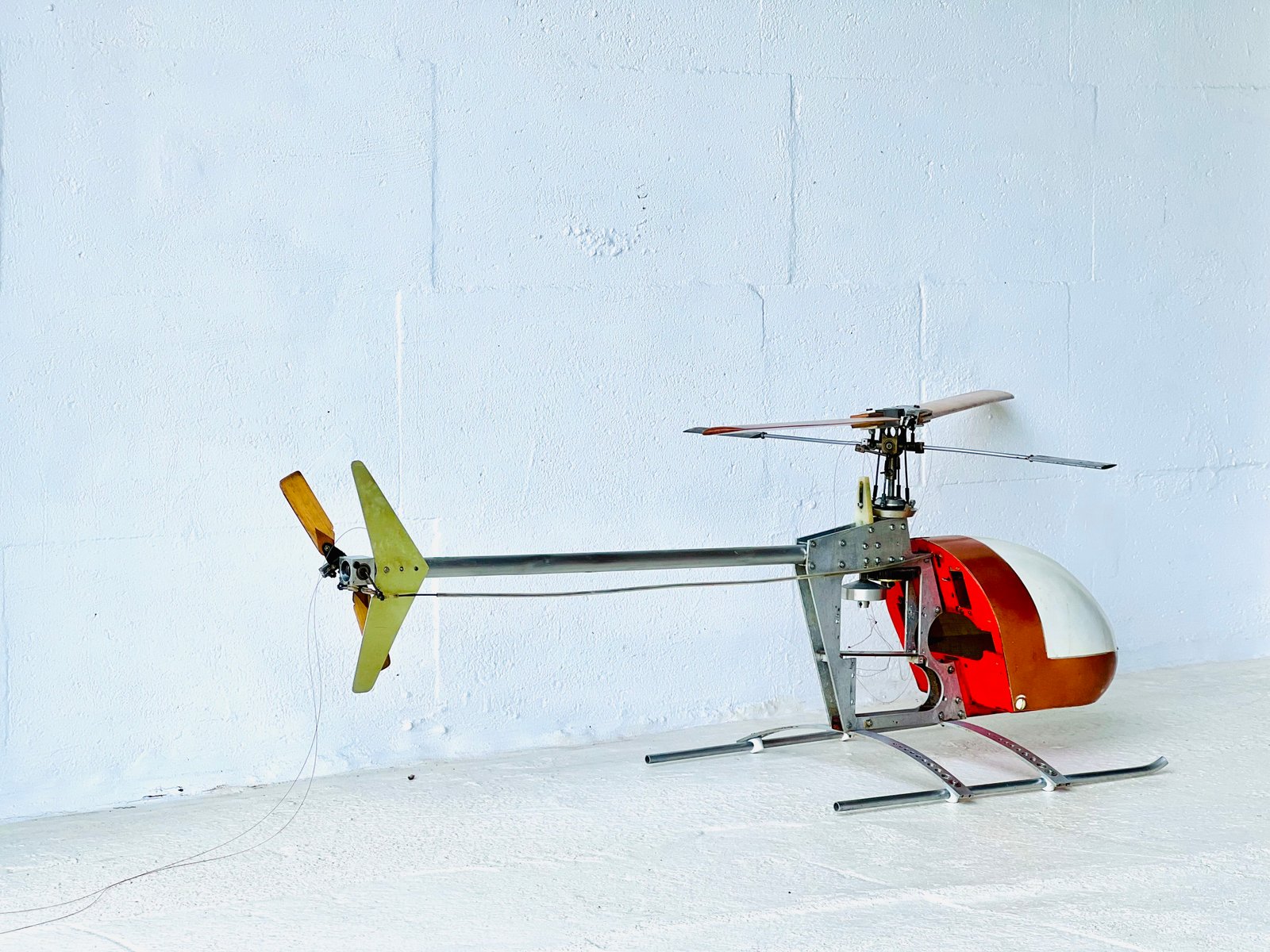Large Helicopter Model, 1970 for sale at Pamono